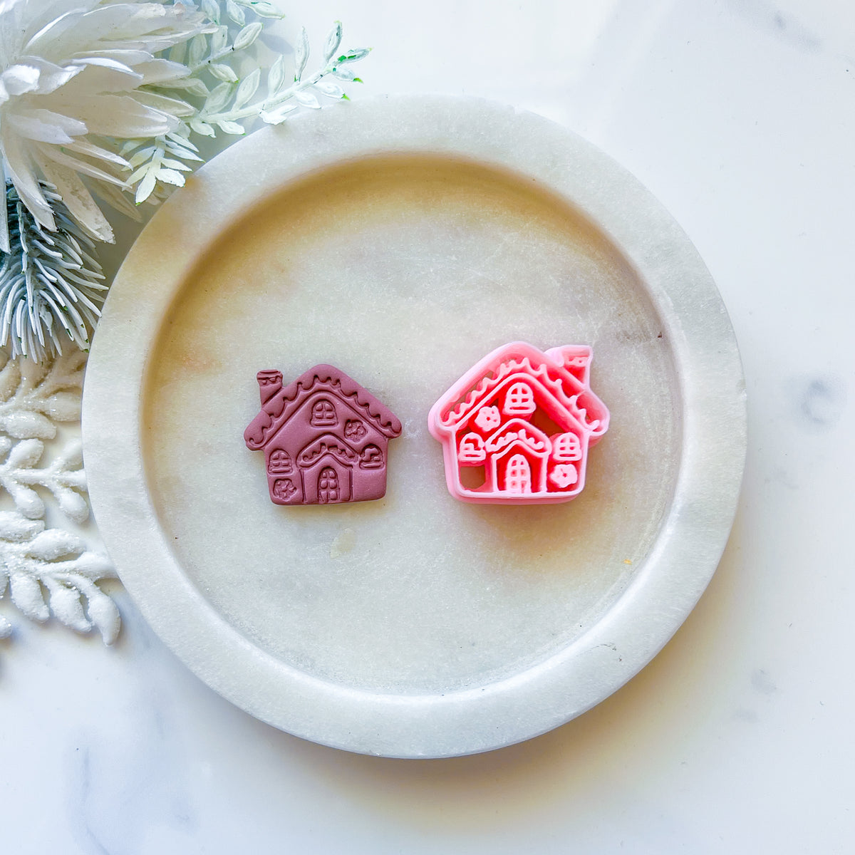 "Gingerbread House" Clay Cutter – Kit & Co.