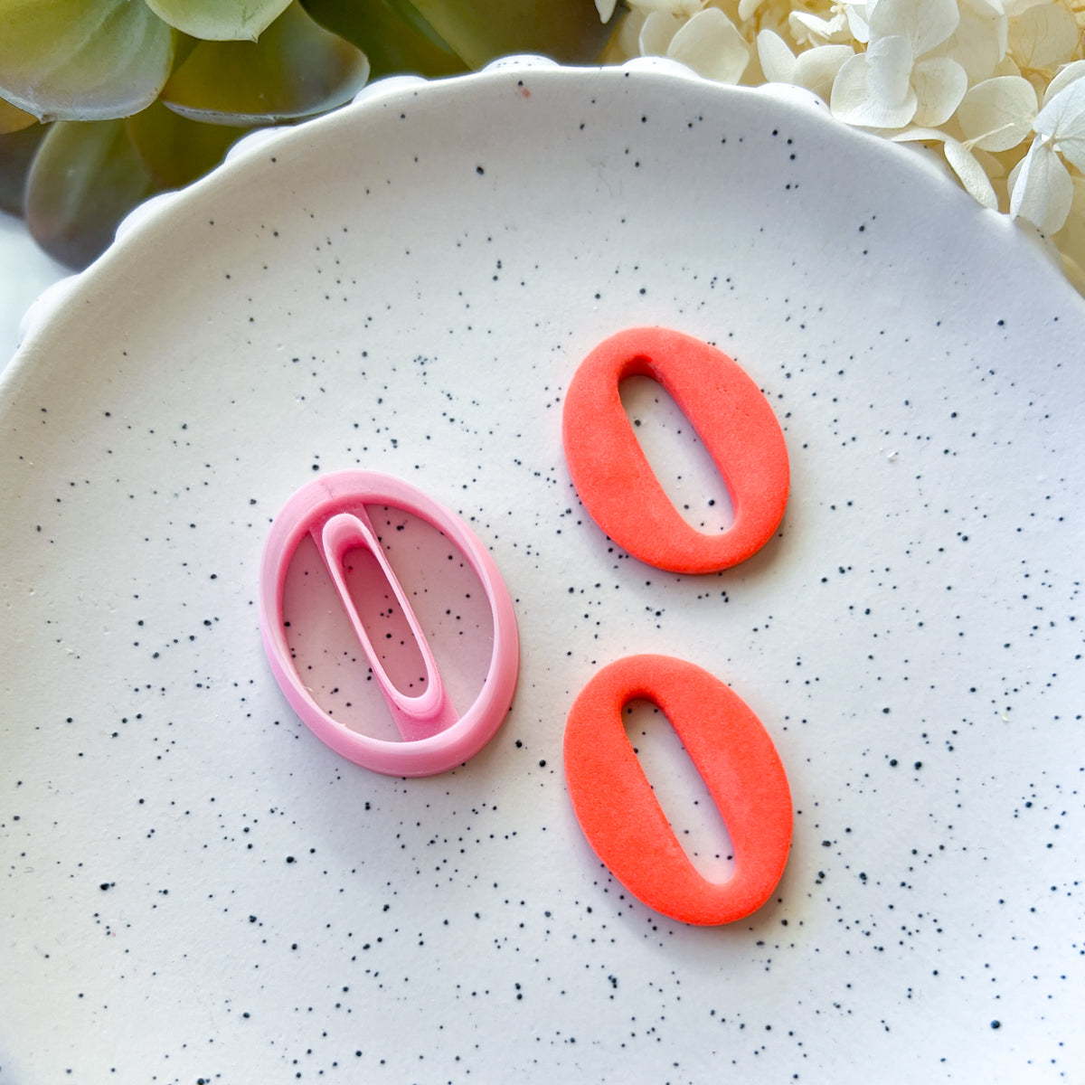 Link Cutter #3 – Kit & Co.